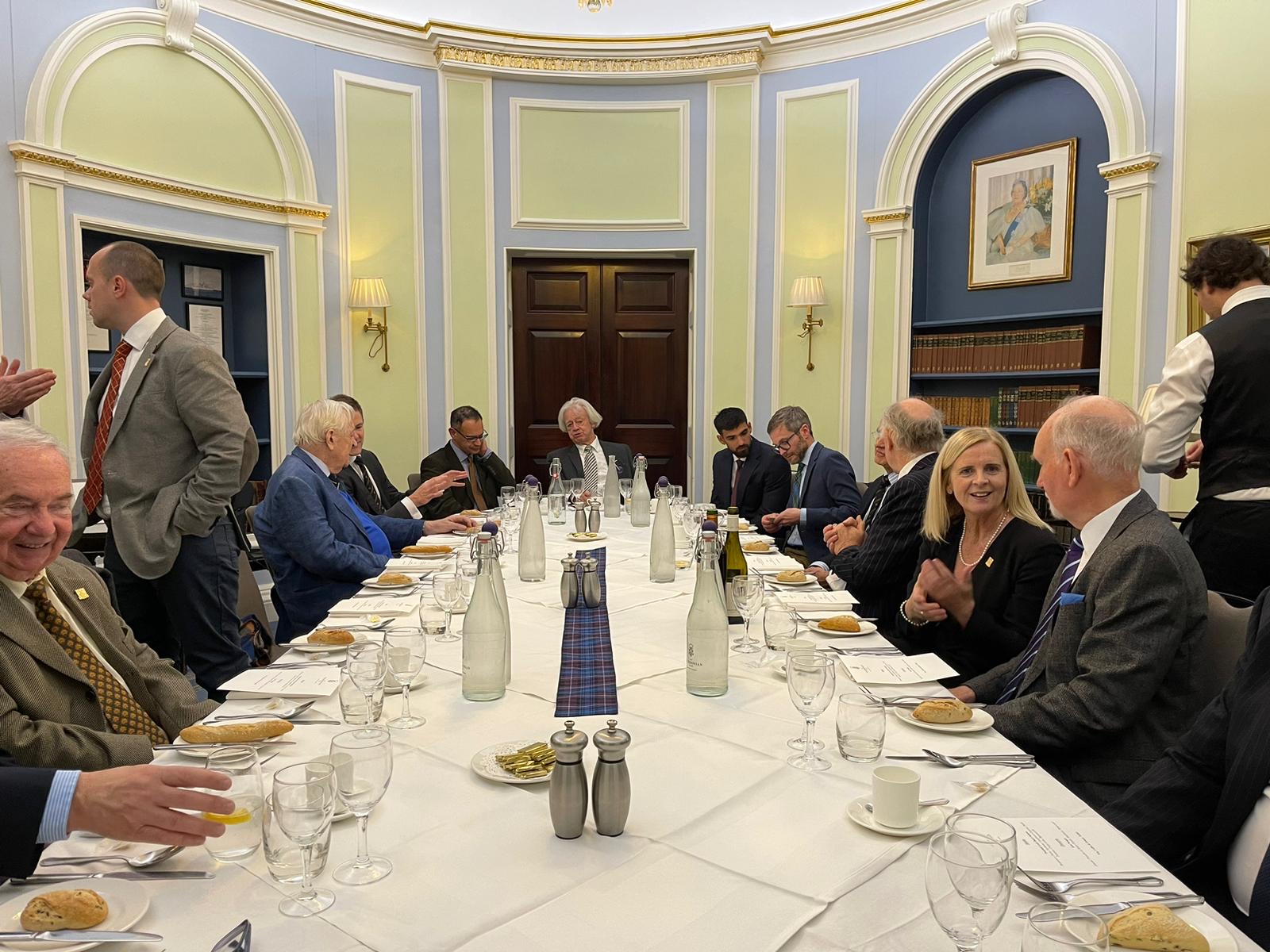 HSOG Alumni Gather Together in London - HSOG Community